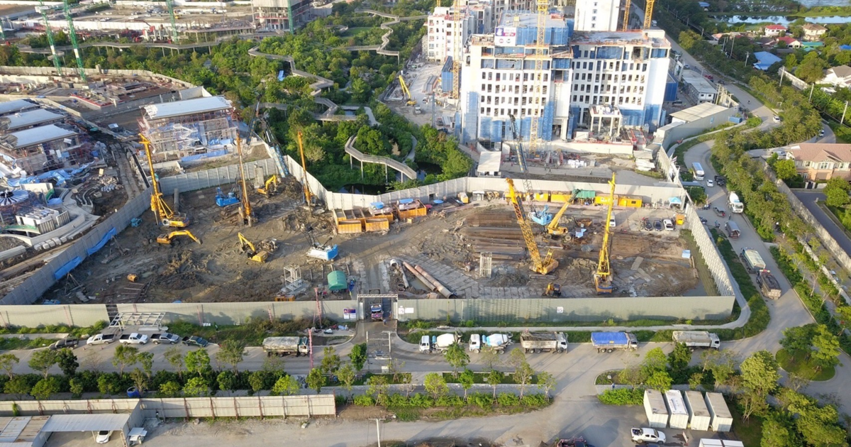 Foundation work for Hotel & Condominium for the Forestias Development ...
